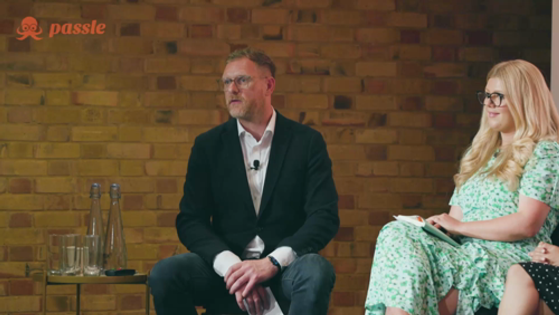 How do firms successfully roll out Passle?, Will Eke, Samuel Page