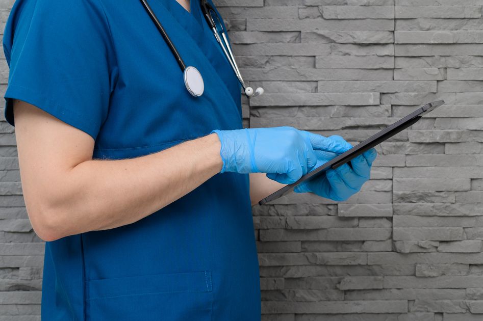 Doctors' strike: lessons for employers changing employment contracts ...