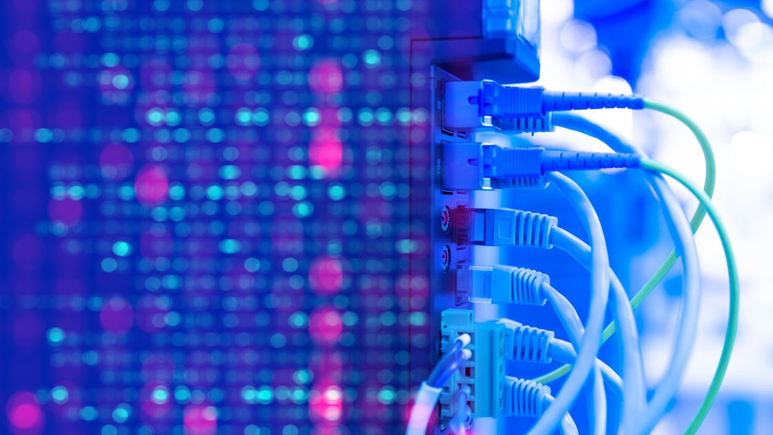 Powering data centres – from atoms to bytes, Maryam Adamji