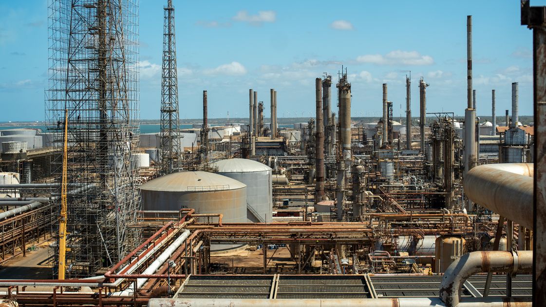 'Secondary' Tariffs Target Countries Importing Venezuelan Oil, Nicholas ...